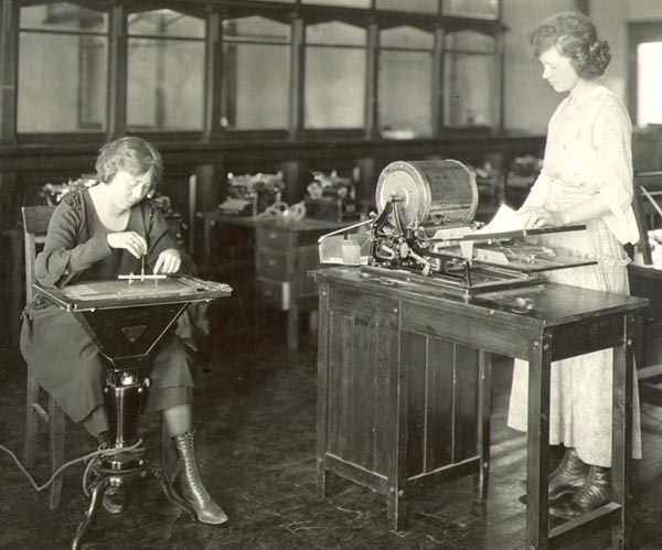 VEDA VEDA VEDA: The Edison Mimeograph